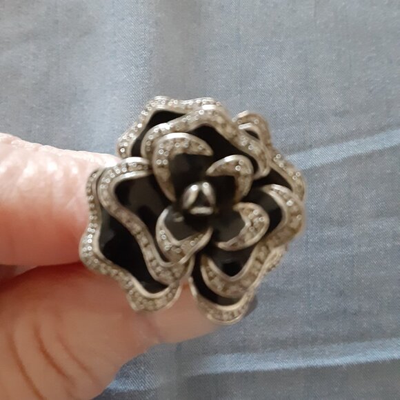 Zales | Jewelry | Enamel Rose Ring Pendant | Poshmark